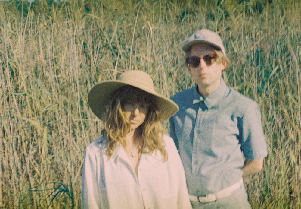 Charity Children im Interview über die Zusammenarbeit an ihrem neuen ...